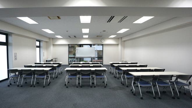 名古屋会議室 ナカトウ丸の内ビル 第1会議室【久屋大通駅より徒歩2分!最大132名様収容可能】の写真2