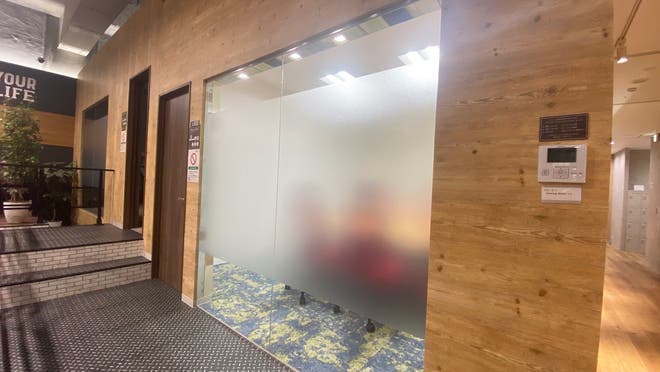 【BIZcircle大阪江戸堀】6名用会議室#受付スタッフ#フリードリンクの写真15