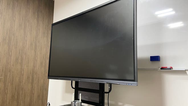 【江戸堀センタービル】肥後橋駅徒歩7分!大型モニター付き8名用会議室の写真10