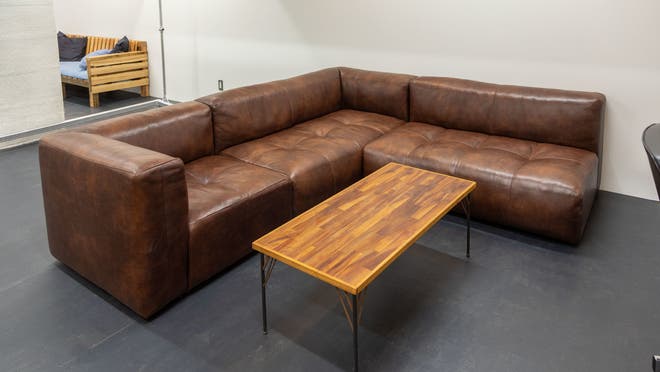 【JR赤羽駅徒歩3分】撮影イベント打ち合わせ等多目的にご利用いただけるレンタルスペース ※2025/12/31営業終了の写真7