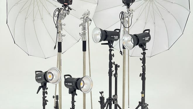 スモーク クロマキ 大音量可 引16m天高3.5m 機材無料 個室メイクR 最大幅11m本格プロ仕様白ホリスタジオ【徒歩2分】の写真9