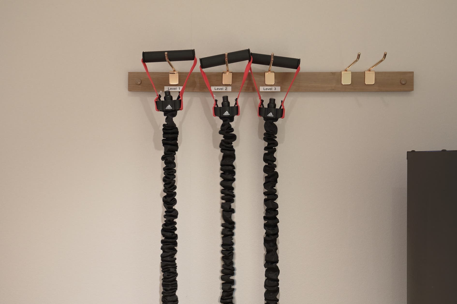 六本木徒歩6分　完全個室の貸切型GYM　50㎡の広々スペース　充実の設備の写真10