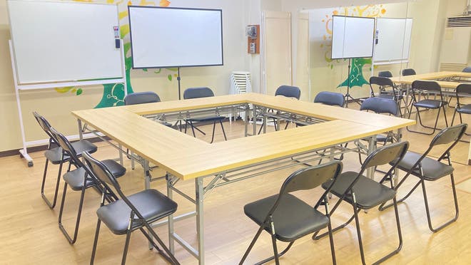 【近鉄奈良駅徒歩1分】ダンスができるレンタルスタジオ/鏡面2面(4.5mと2.7m)/フローリング/ダンス、ヨガ、会議室等の写真7