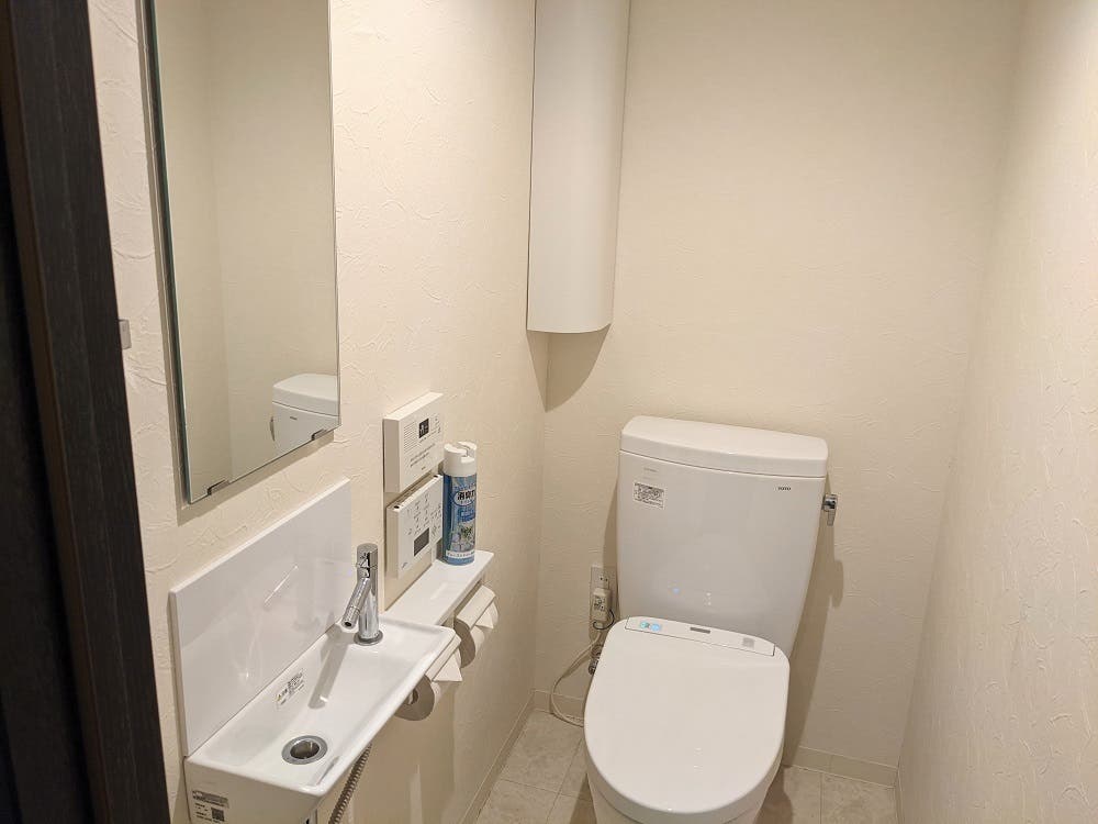 【秋葉原から6分・浅草橋から4分】Wi-Fi・ホワイトボード・モニター全て無料！最大着席人数7名！綺麗/明るい/ゆとりのある空間の写真6