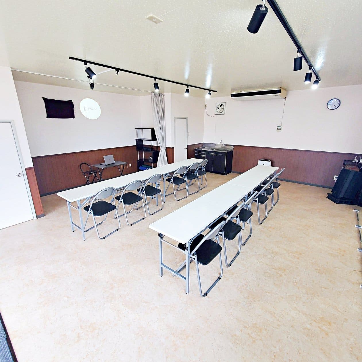 カリマ松本/ダンス・ヨガ・フィットネスなど個人・グループレッスンにも使いやすいシンプルなスタジオの写真8