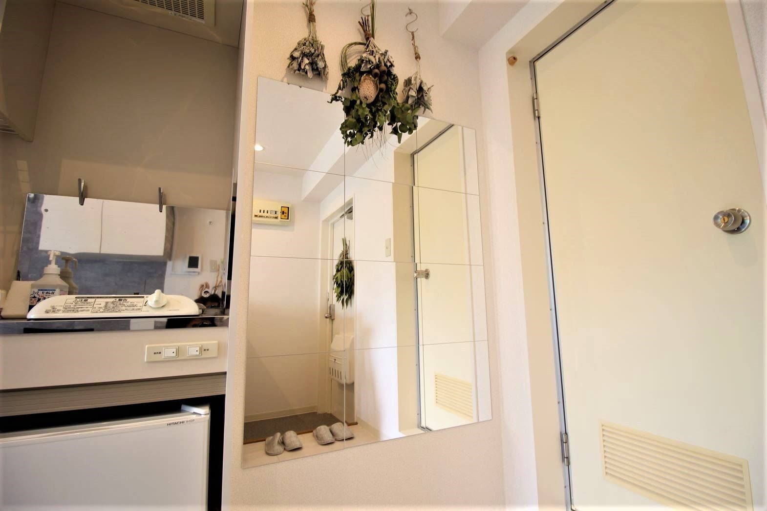 下北沢駅３分♪ 65型ＴＶ📺とBlu-ray・fireTVで動画鑑賞✨光WiFi 💖推し会女子会、ホムパ、Web会議やビジネスにの写真13