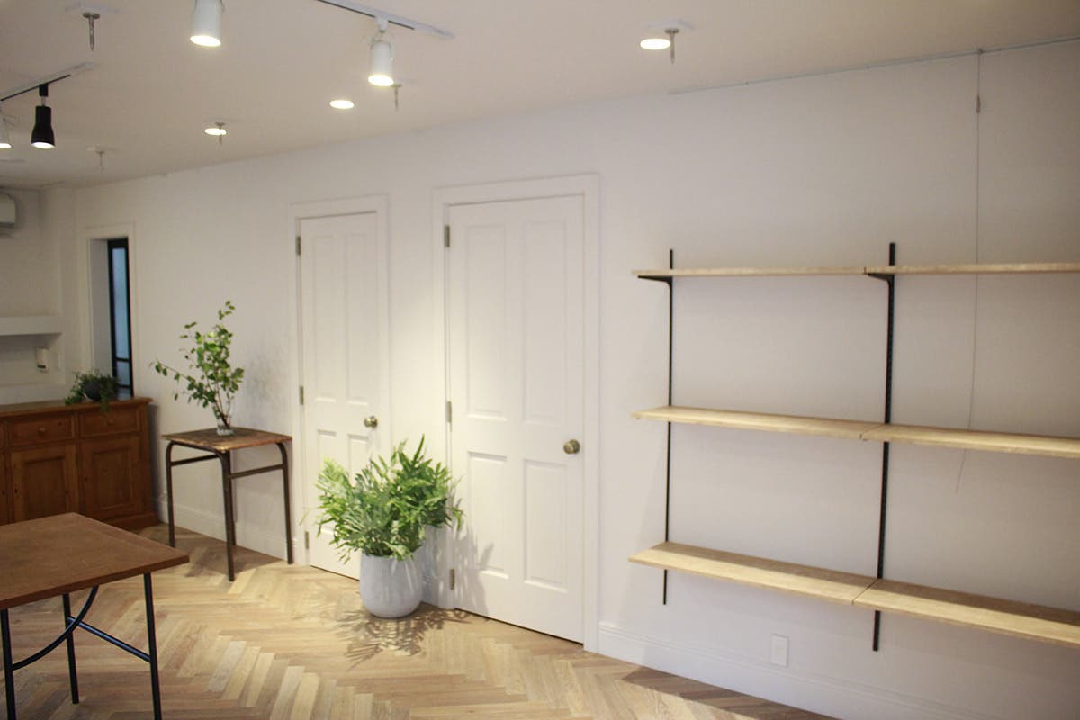 表参道に気分が上がるスペースが誕生！自らもポップアップストアを運営するSAWASAWAのレンタルスペース。の写真3