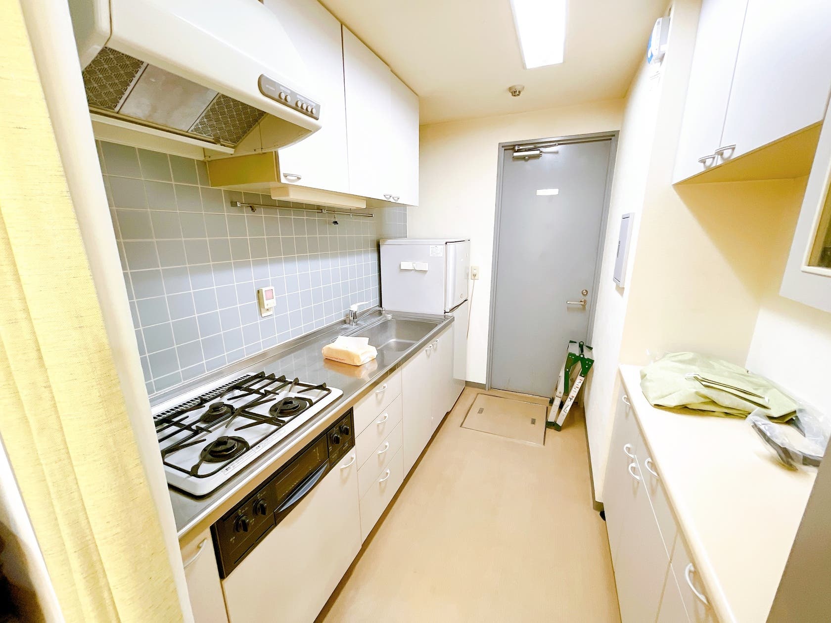 🉐24時間営業！三鷹駅徒歩6分 約50㎡のスタジオ／幅6m大型鏡 ダンス・ヨガ・ビジネス・セミナー・舞台・武道・撮影など多目的の写真30