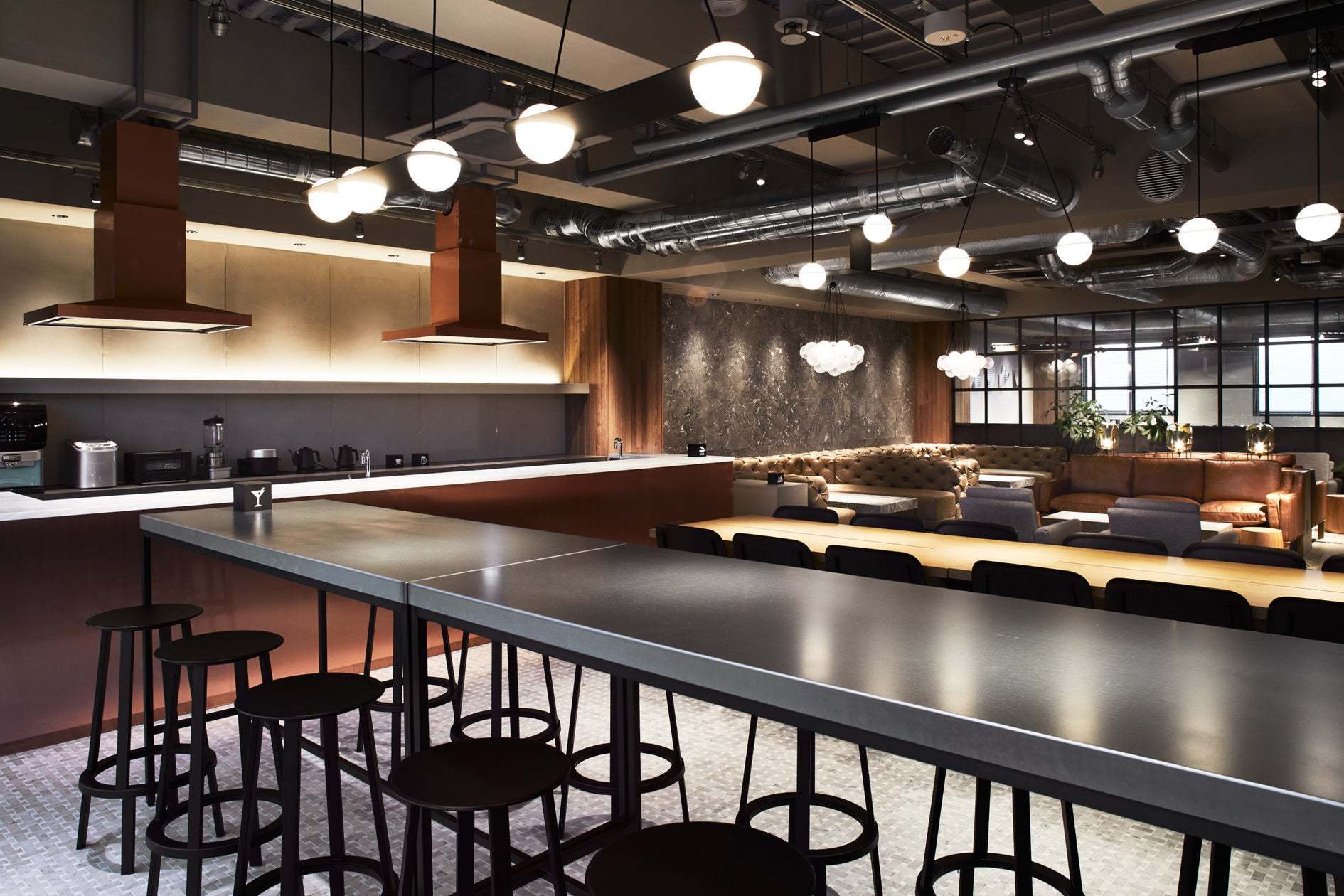 阪急京都線河原町駅から徒歩5分のコーワキングスペースです。の写真7