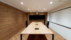 <有楽町Mtg.Room2>4名収容♪Wi-Fi/大型モニター/ホワイトボードあり!会議/打ち合わせ/商談の写真3