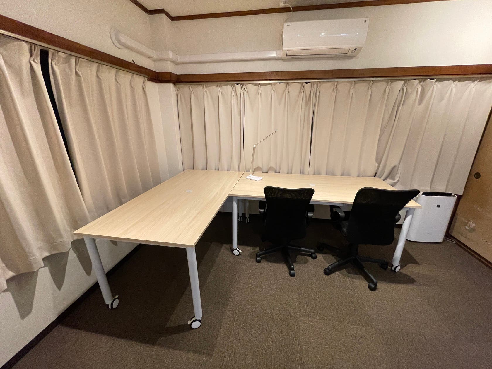 【錦糸町駅徒歩2分】駅近で便利なワークスペース♪ランドプレイス錦糸町Dオープンスペース☆★Wi-Fi無料♪テレワーク、会議等に♪の写真5