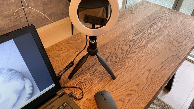 下北沢駅3分♪ 65型TV📺とBlu-ray・fireTVで動画鑑賞✨光WiFi 💖推し会女子会、ホムパ、Web会議やビジネスにの写真19