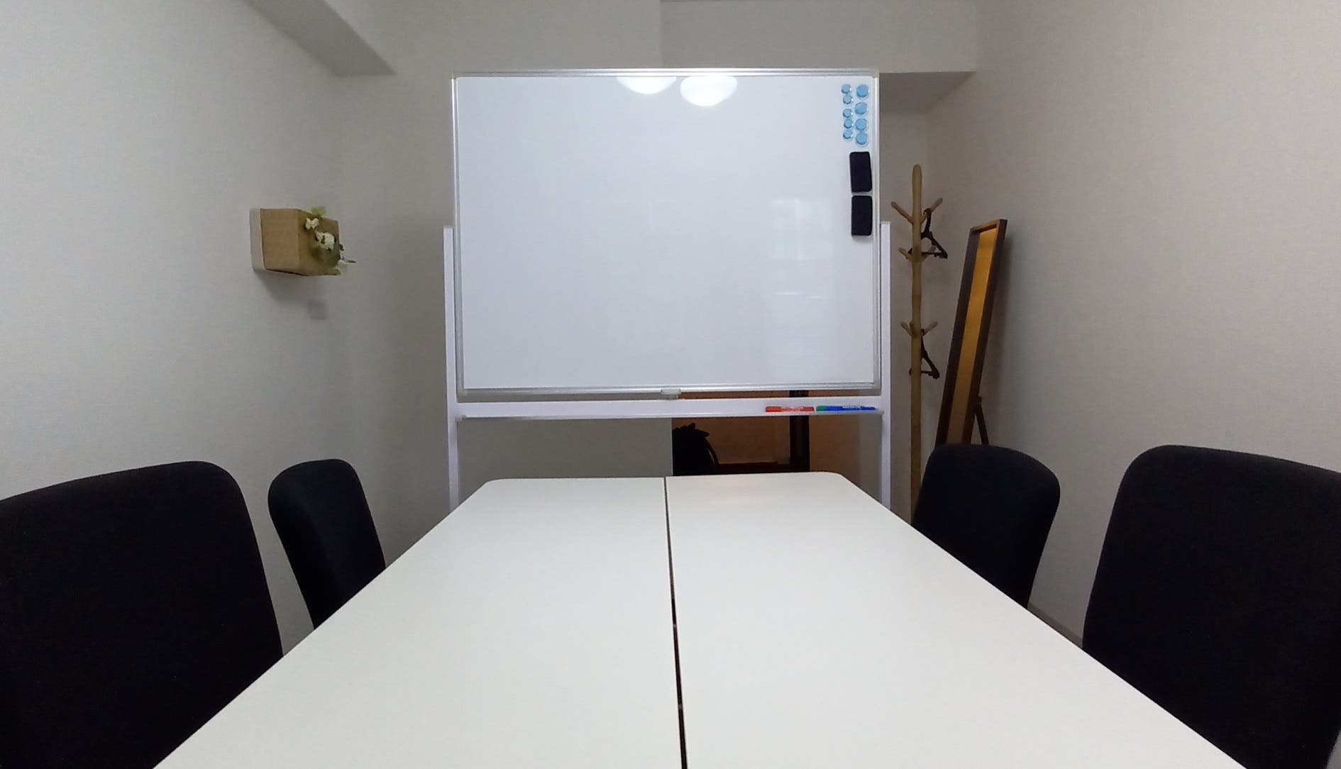 【Brenz横浜914】横浜駅東口徒歩2分★アクセス抜群★最上階９階シンプルで落ち着いた空間の写真15