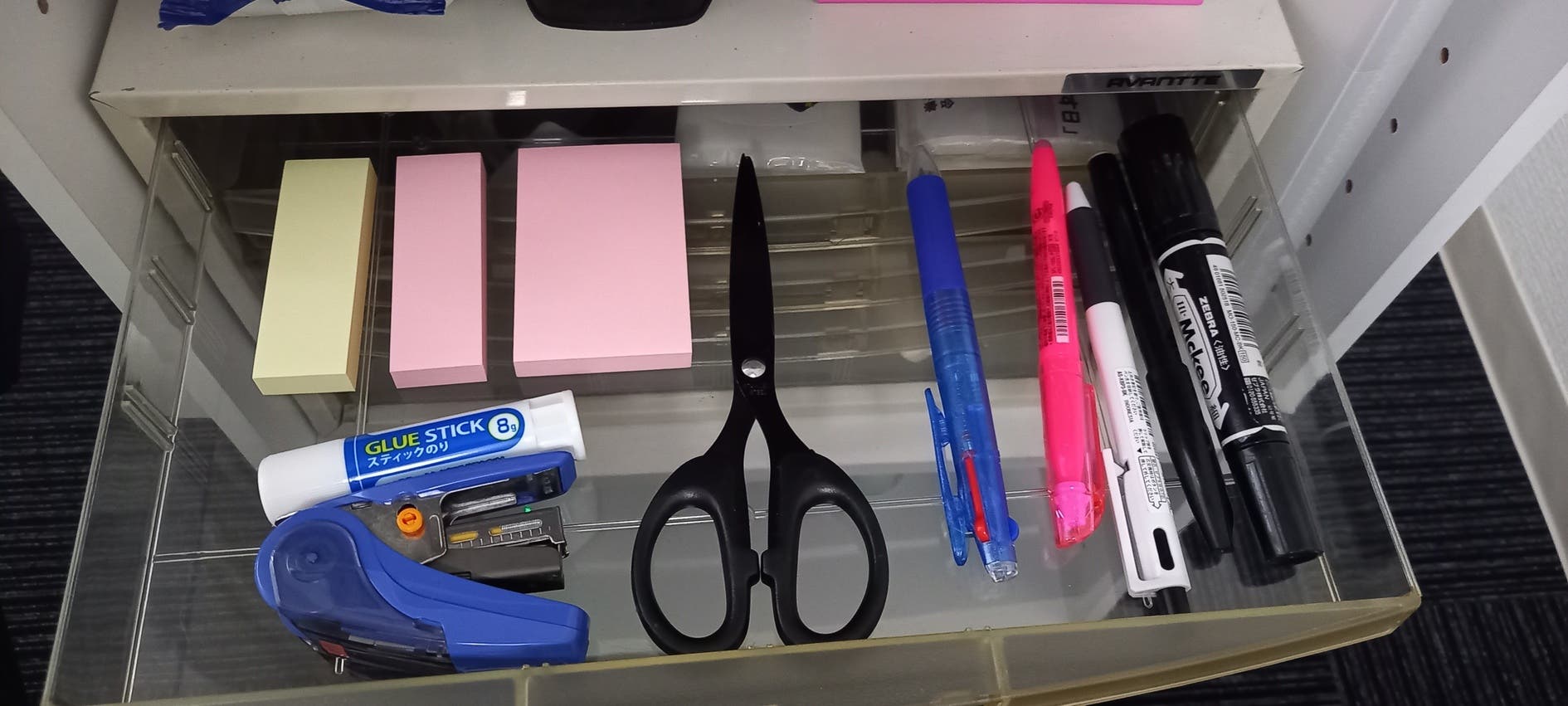 【Brenz横浜914】横浜駅東口徒歩2分★アクセス抜群★最上階９階シンプルで落ち着いた空間の写真17