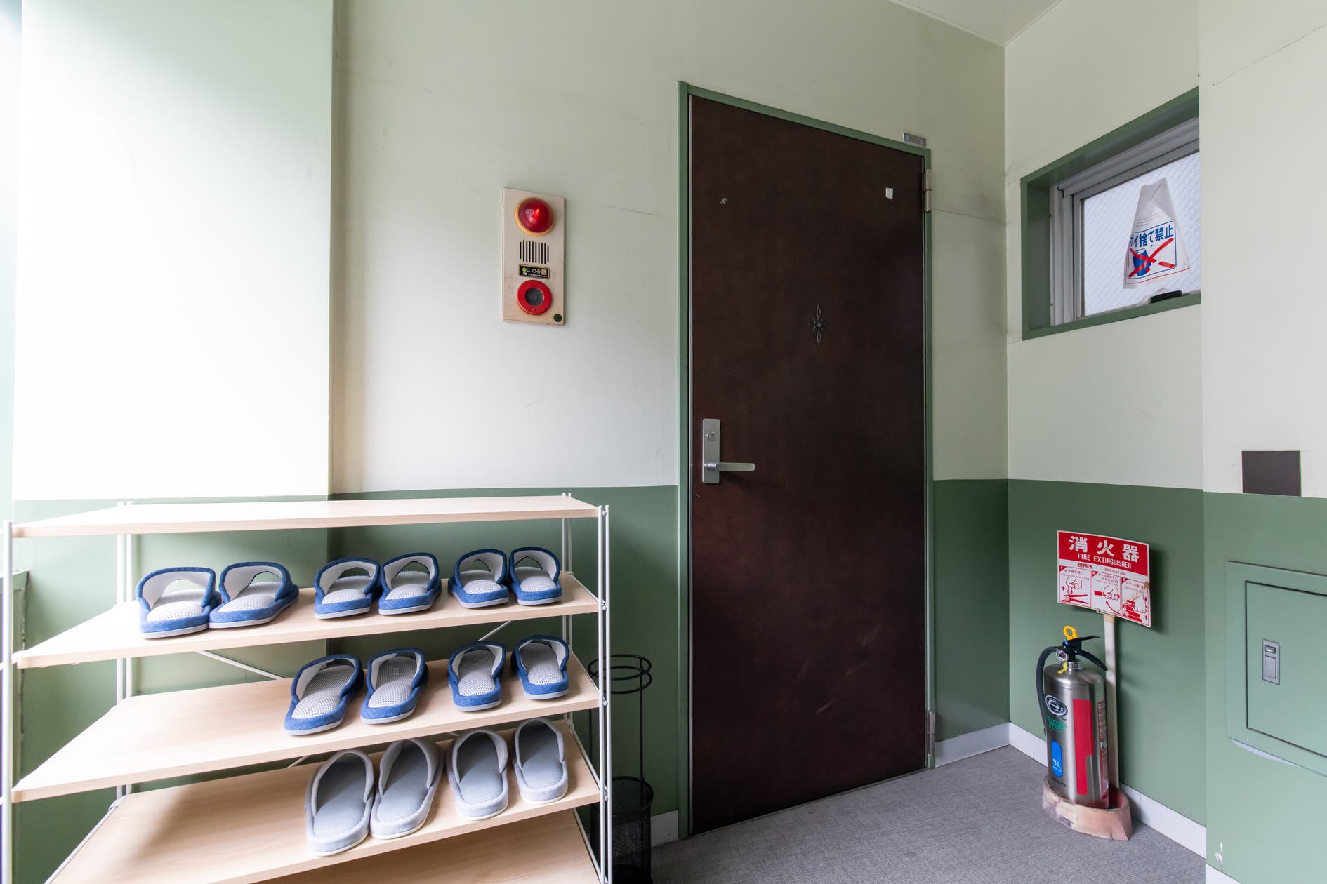 【麻布十番徒歩4分・六本木徒歩8分】【3F】換気・日当り良好/ウォーキング・ヨガ・撮影に人気/大型ミラー・移動式ミラー設置の写真28