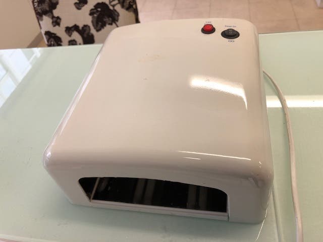 【品川駅徒歩3分】ネイリスト・アイリスト・エステティシャンのシェアサロン。スタッフ常駐のオープンスペースの写真6