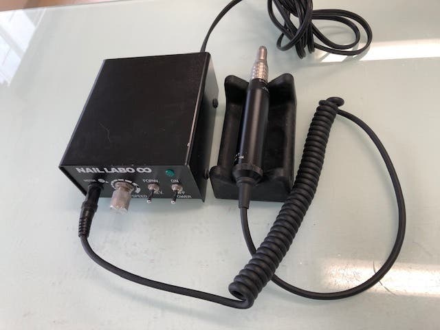 【品川駅徒歩3分】ネイリスト・アイリスト・エステティシャンのシェアサロン。スタッフ常駐のオープンスペースの写真7