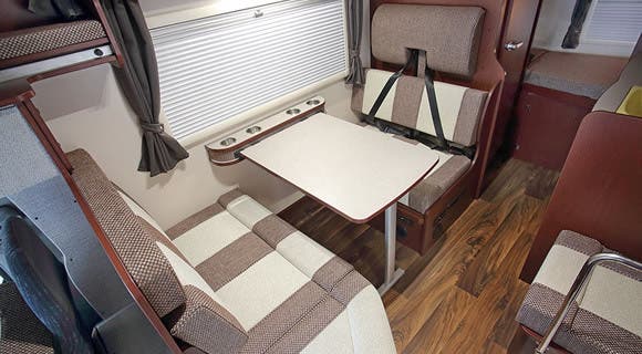 来て、見て、泊まって、遊べる手ぶらde車中泊体験ができる！キャンピングカーレンタルルーム！の写真17