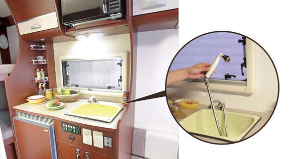 来て、見て、泊まって、遊べる手ぶらde車中泊体験ができる！キャンピングカーレンタルルーム！の写真20