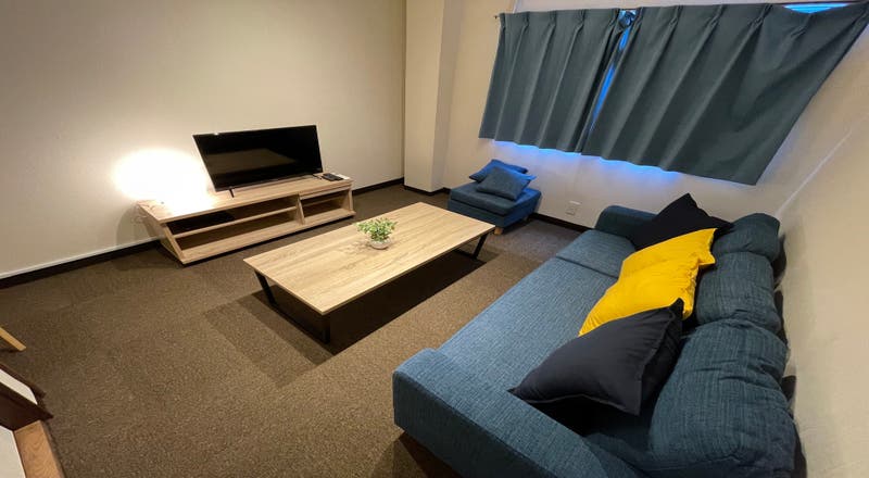  【錦糸町駅2分】ソファでゆっくり寛ぎ時間🛋️✨のんびり過ごせるパーティースペース🎉ランドプレイス錦糸町Bブレイクルーム