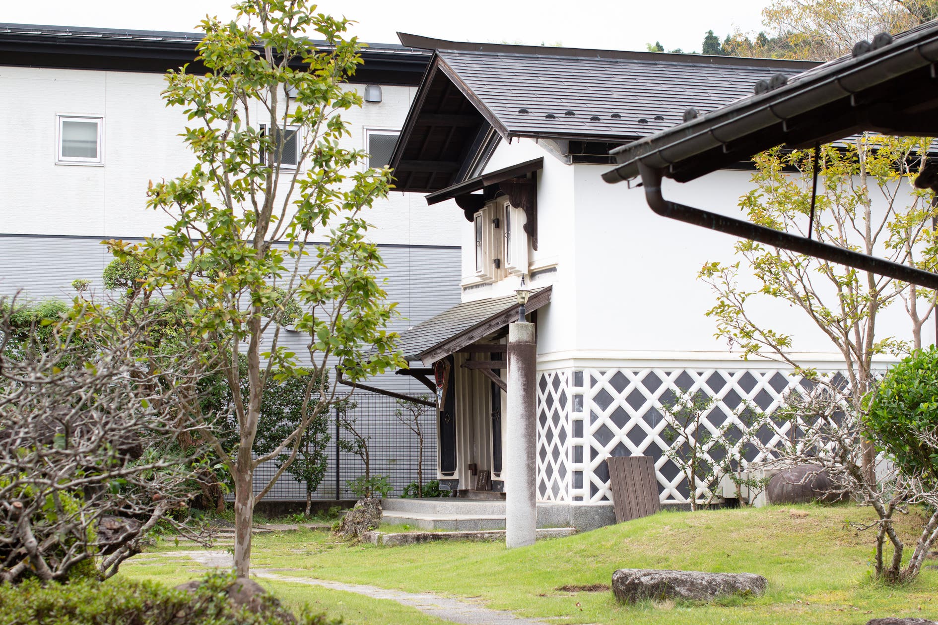 大正ロマン漂う館で特別な写真撮影！江戸時代から続く登録文化財を特別全館プライベート貸切の写真15