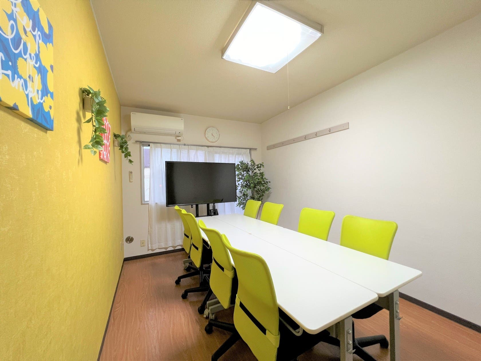 ⭐西国分寺駅1分！14名利用可！⭐55型モニタ/光回線/WiFi/FireTV/施術台全無料！の写真7