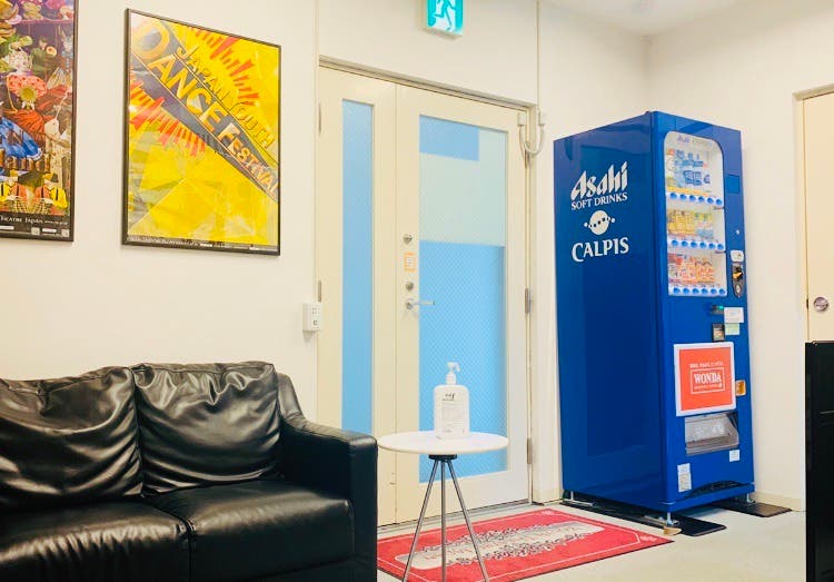 【YTJ京田辺スタジオ】松井山手駅徒歩1分・鏡張りのダンスやレッスンに最適なスタジオですの写真7