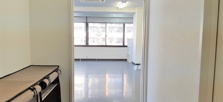 【YTJ千葉スタジオ】JR千葉駅東口徒歩15分・鏡張りのダンスやレッスンに最適なスタジオですの写真11