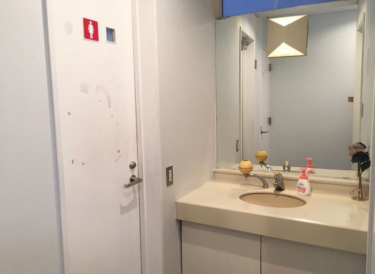 【YTJ茨木スタジオ】茨木市駅徒歩5分・鏡張りのダンスやレッスンに最適なスタジオですの写真11