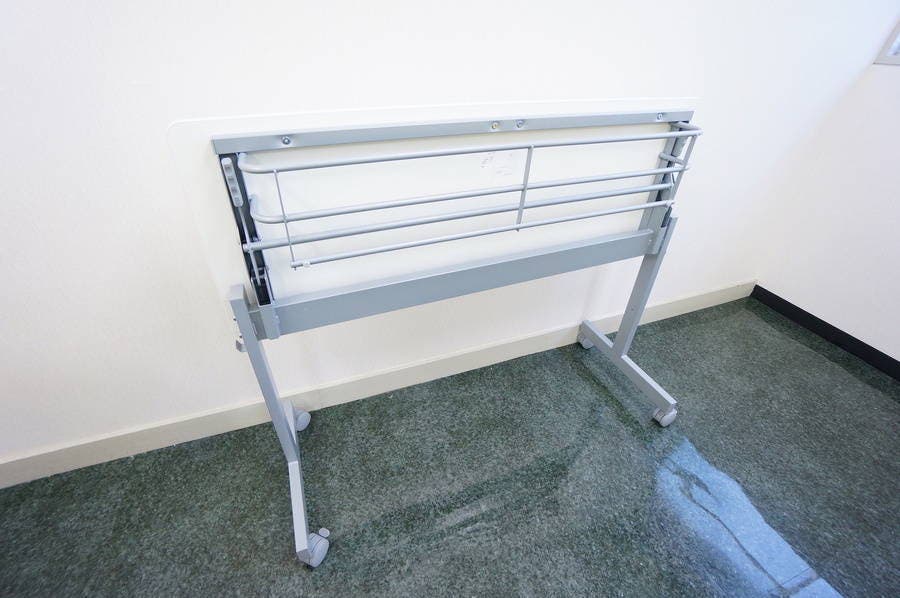 ＜myRoomスイセン会議室＞八王子駅より徒歩3分♪会議、撮影、ボードゲーム無料！WIFI、プロジェクター、光回線の写真9