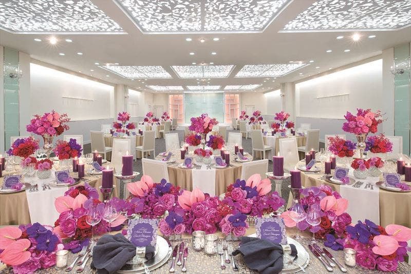 大宮  駅から徒歩３分【STORIA】気品あふれる贅沢な空間にムービングライトによる演出が魅力的な会場です。の写真4