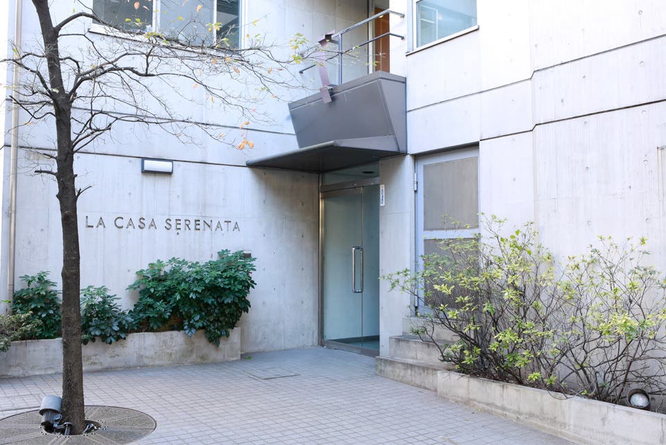 駅近3分１階/照明三脚無料（一部）/160×80㎝鏡/コンビニ2分100均４分/NURO光/物撮・講座・ロケ準備室/朝6時～ＯＫの写真5