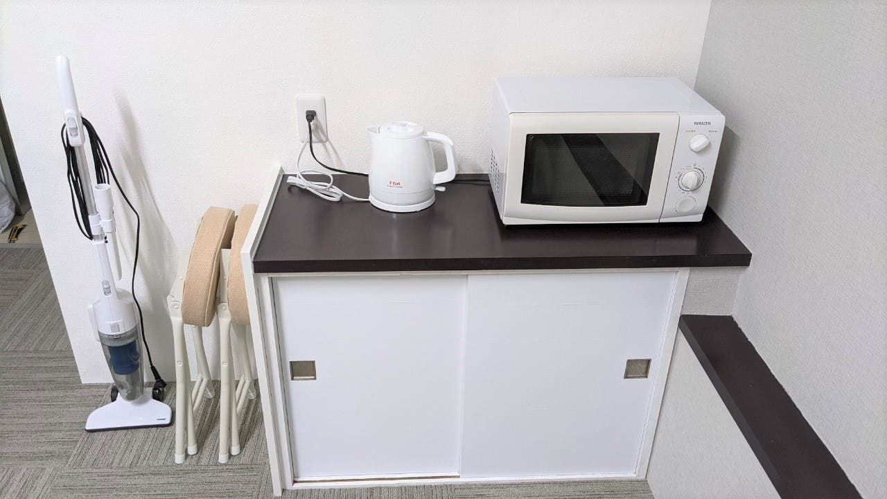 365日  一律料金 800円　金山駅徒歩2分/高速Wi-Fi/数人の会議 テレワーク WEB会議💻　ボードゲームの写真9