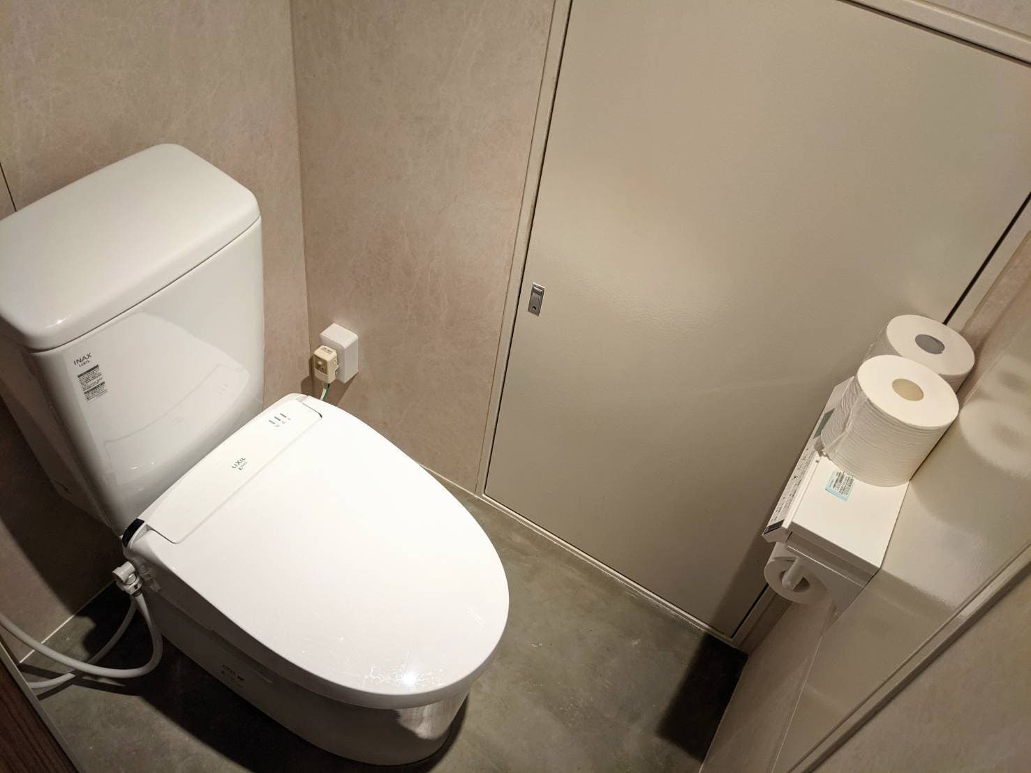 【京阪京橋片町口徒歩3分】レンタルスタジオ/幅3.2mの大型鏡/ダンスの練習やマンツーマンでのヨガ・ピラティス等のレッスンにの写真22