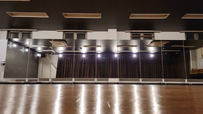 岸和田店 当日予約OK!24時間利用可能! 自主練はもちろん、習い事や教室の開催にぴったりのスタジオ!!の写真2