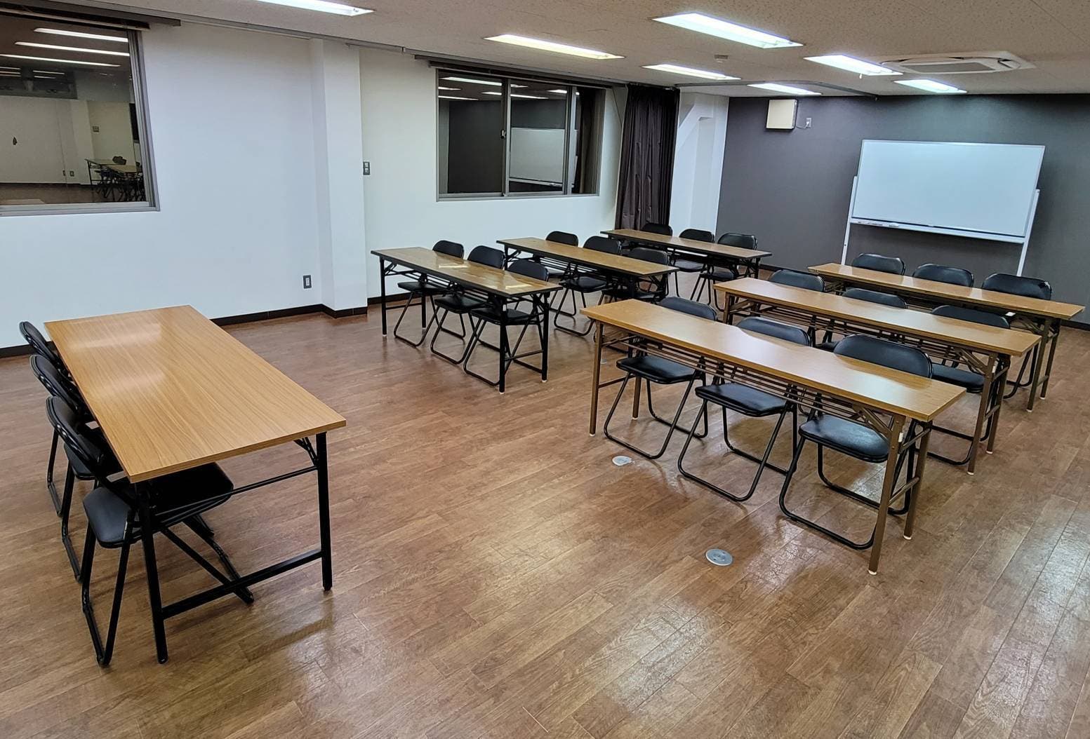 岸和田店　　当日予約OK！24時間利用可能！　自主練はもちろん、習い事や教室の開催にぴったりのスタジオ！！の写真10