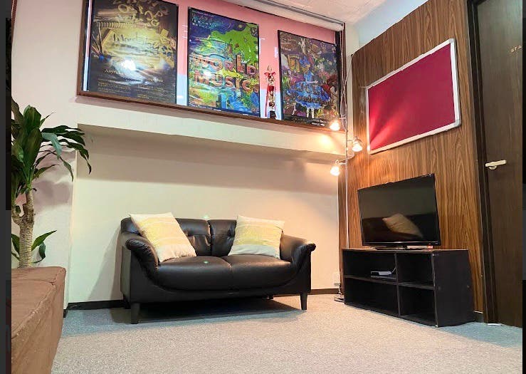 【YTJ百合ヶ丘スタジオ】小田急百合ヶ丘駅から徒歩1分・鏡張りのダンスやレッスンに最適なスタジオですの写真11