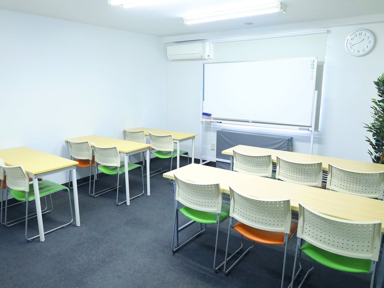 ⭐【秋葉原/浅草橋駅近】秋葉原ワイズスクエア 完全個室(1-16名) 駅直線/低価格/窓有/EV有/Wifi/プロジェクタの写真6