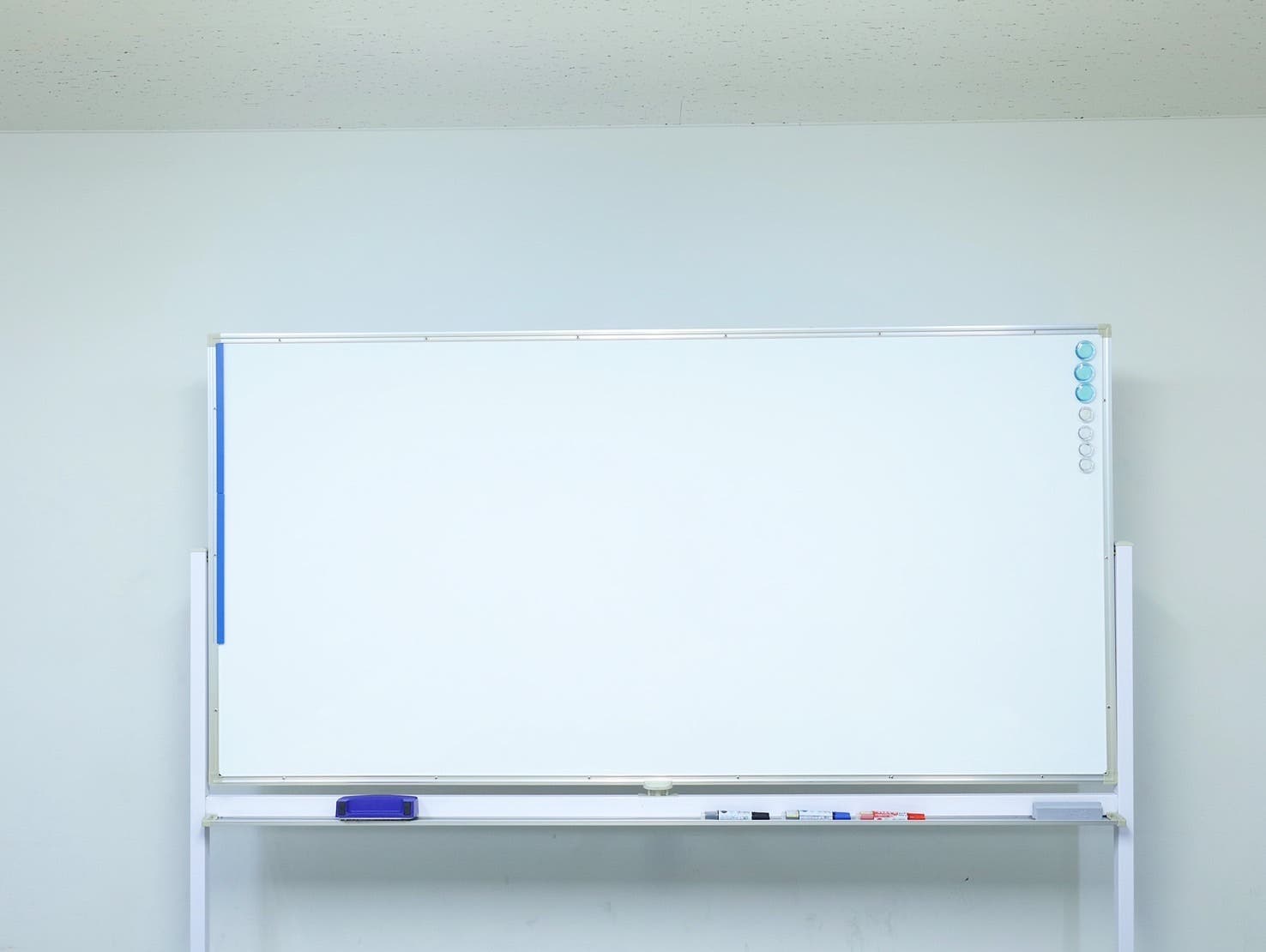 ⭐【秋葉原/浅草橋駅近】秋葉原ワイズスクエア 完全個室(1-16名) 駅直線/低価格/窓有/EV有/Wifi/プロジェクタの写真9