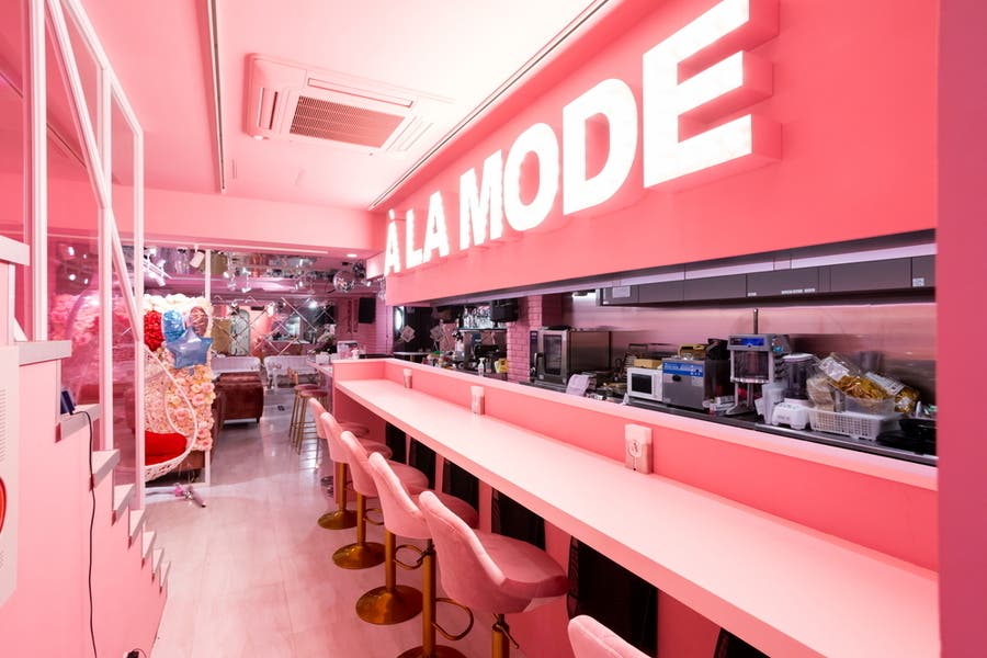 西武新宿駅から徒歩1分のインスタ映え店。女子会・誕生日会・企業パーティー・結婚式の二次会・スチール/ 動画撮影等に！の写真4