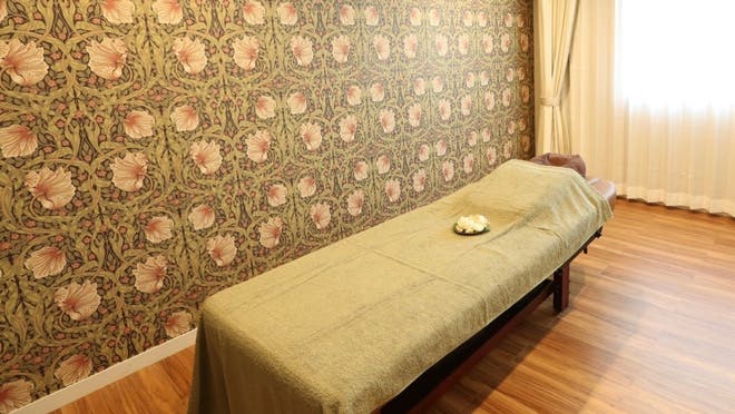 広尾駅から徒歩5分のトレーニングと施術が同時に行えるカフェ風スペースの写真3