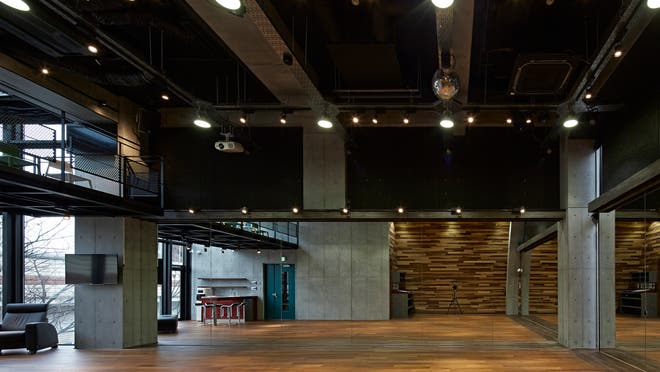 京王線・桜上水駅から徒歩5分!天井が高くて開放感のある、ロフト付きのダンススタジオです。の写真2