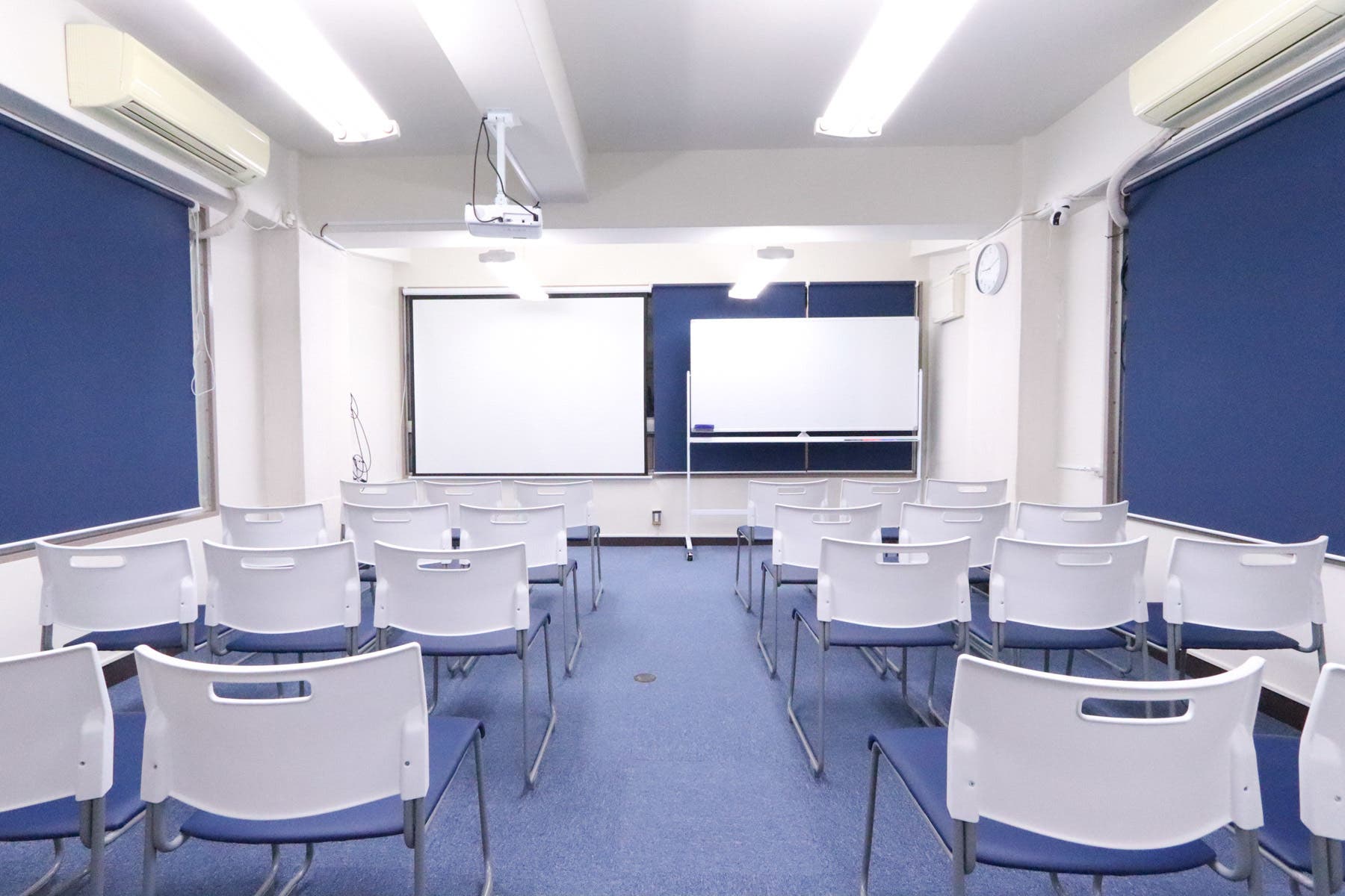 【東京駅2分！地下出口すぐ！32名】プロジェクター・ホワイトボード・WiFi全て無料！土足可！ふれあい貸し会議室 八重洲No38の写真19