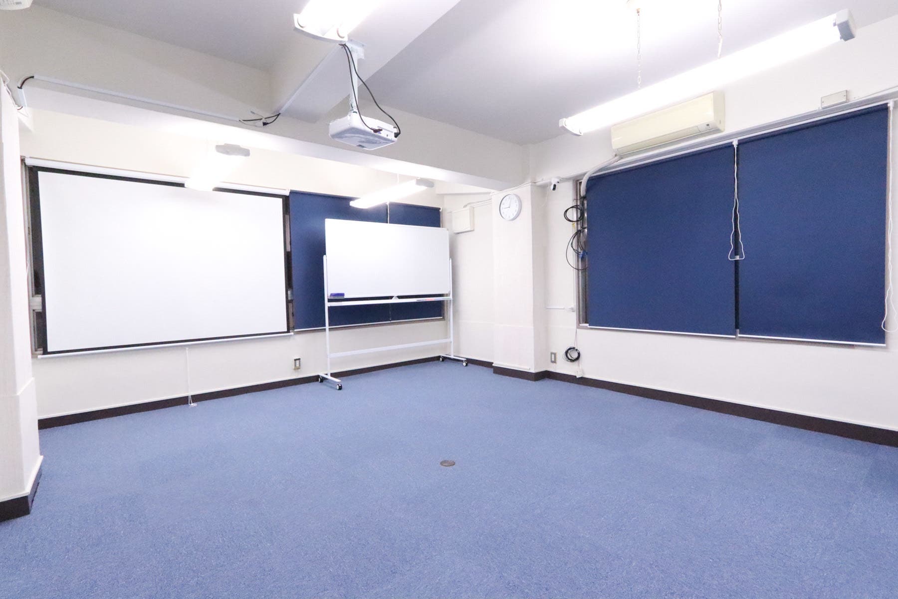 【東京駅2分！地下出口すぐ！32名】プロジェクター・ホワイトボード・WiFi全て無料！土足可！ふれあい貸し会議室 八重洲No38の写真21