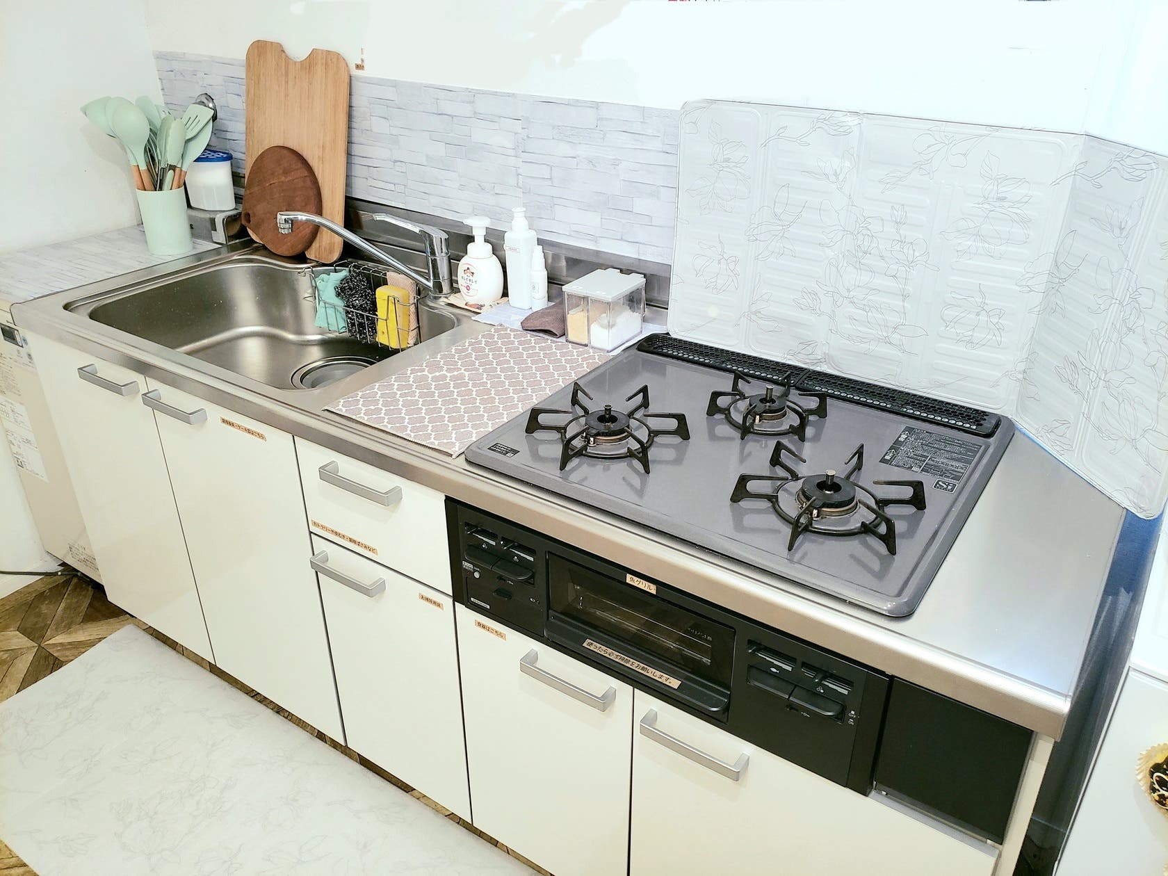 池袋駅5分✨SNS映え😊ごみ捨て可！撮影や推し活・誕生日に💕3口コンロで料理快適🍳長時間割引あり！の写真8