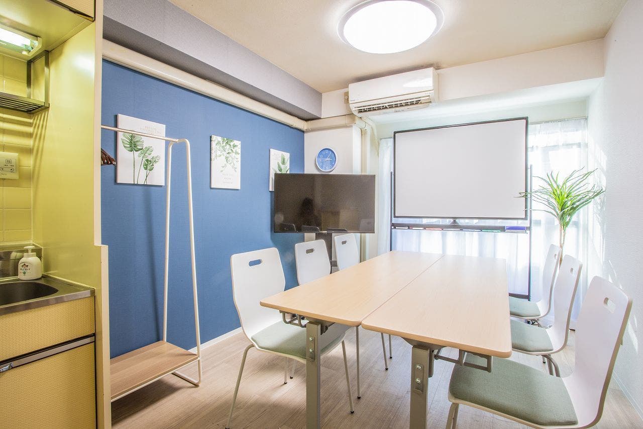 【ブックマークキャンペーン実施中】WiFi・モニター・ホワイトボード・Webカメラ・スピーカー無料！ふれあい貸し会議室 名古屋Aの写真1
