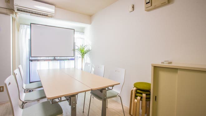 【ブックマークキャンペーン実施中】WiFi・モニター・ホワイトボード・Webカメラ・スピーカー無料!ふれあい貸し会議室 名古屋Aの写真4