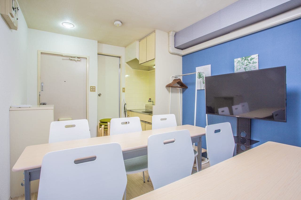 【ブックマークキャンペーン実施中】WiFi・モニター・ホワイトボード・Webカメラ・スピーカー無料！ふれあい貸し会議室 名古屋Aの写真9