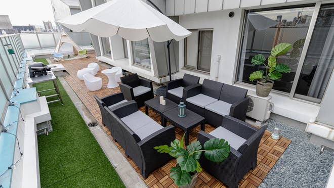 【長堀橋/心斎橋】 最大20名◎完全貸切★屋上テラス付き最上階★天井高開放的な室内100平米★女子会★室内BBQ★社内懇親会の写真2