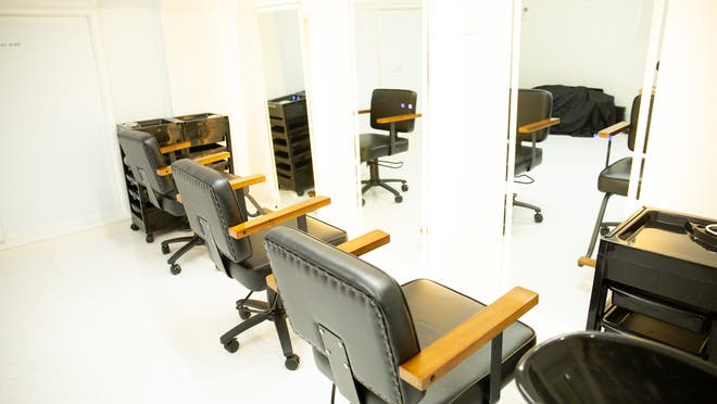 【原宿駅徒歩3分】竹下通り至近!自分だけのヘアメイクサロンを実現! Youtube撮影OK! ロケ撮影控え室に!面貸しの写真22